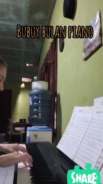 Народная песня сунда "Bubuy bulan" на пианино