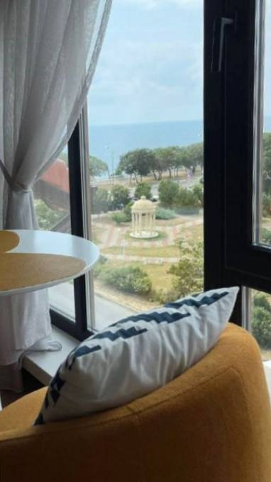 Цена квартиры в Геленджике 22 млн.р. в ЖК "Черноморский" на улице Крымской на Толстом мысе.