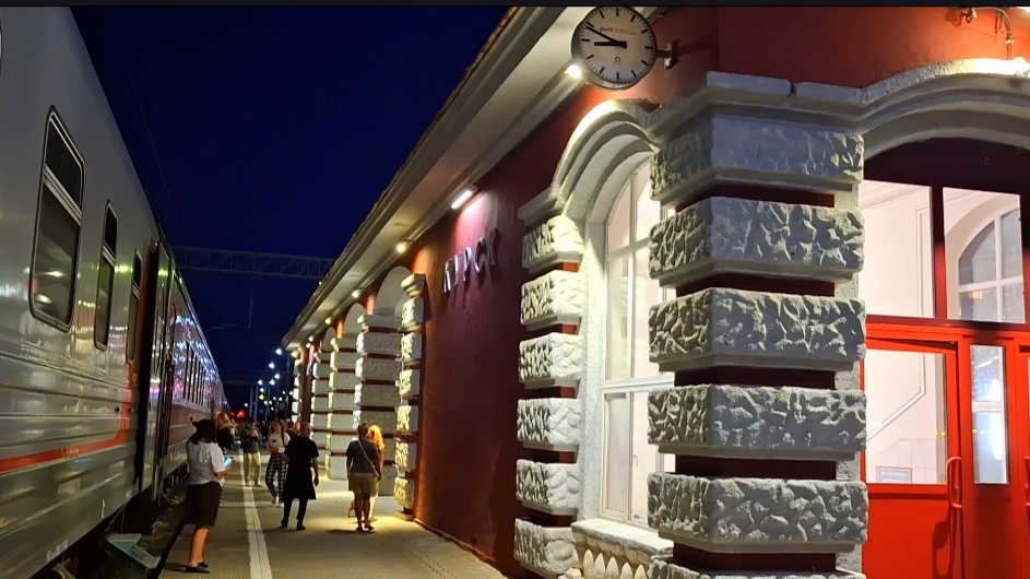 По дороге домой..Потрясающий вокзал Курска.