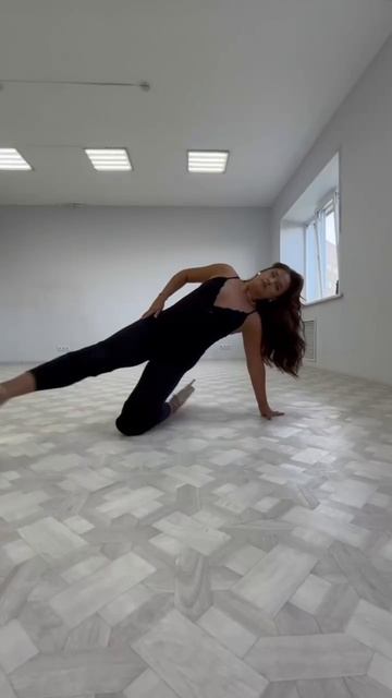 Стрип-пластика