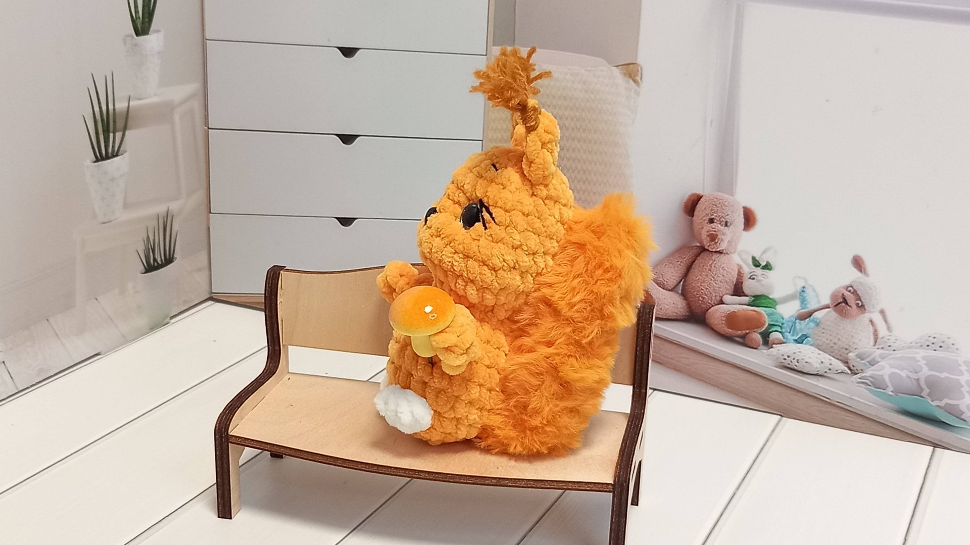 Марафон_квест "Лесные звери" . ход 1 -Белка.   Мой подарок от Юли и покупки.