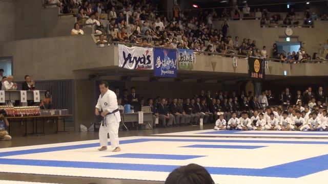 Соке Мабуни Кенью, ката Нипайпо