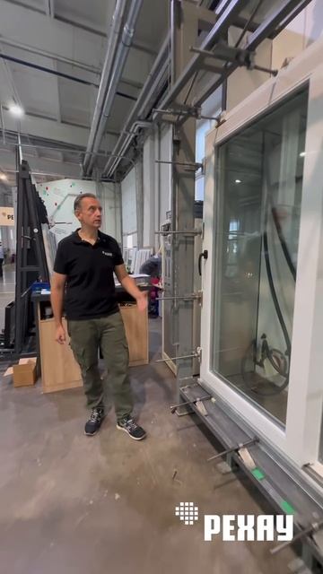 Выбираете портальные двери? Посмотрите испытания портальных дверей РЕХАУ INTELIO SLIDE.