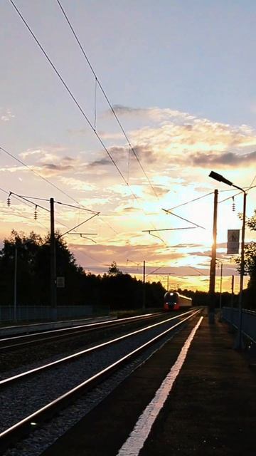 Стою на полустаночке..Сторонка Родная..