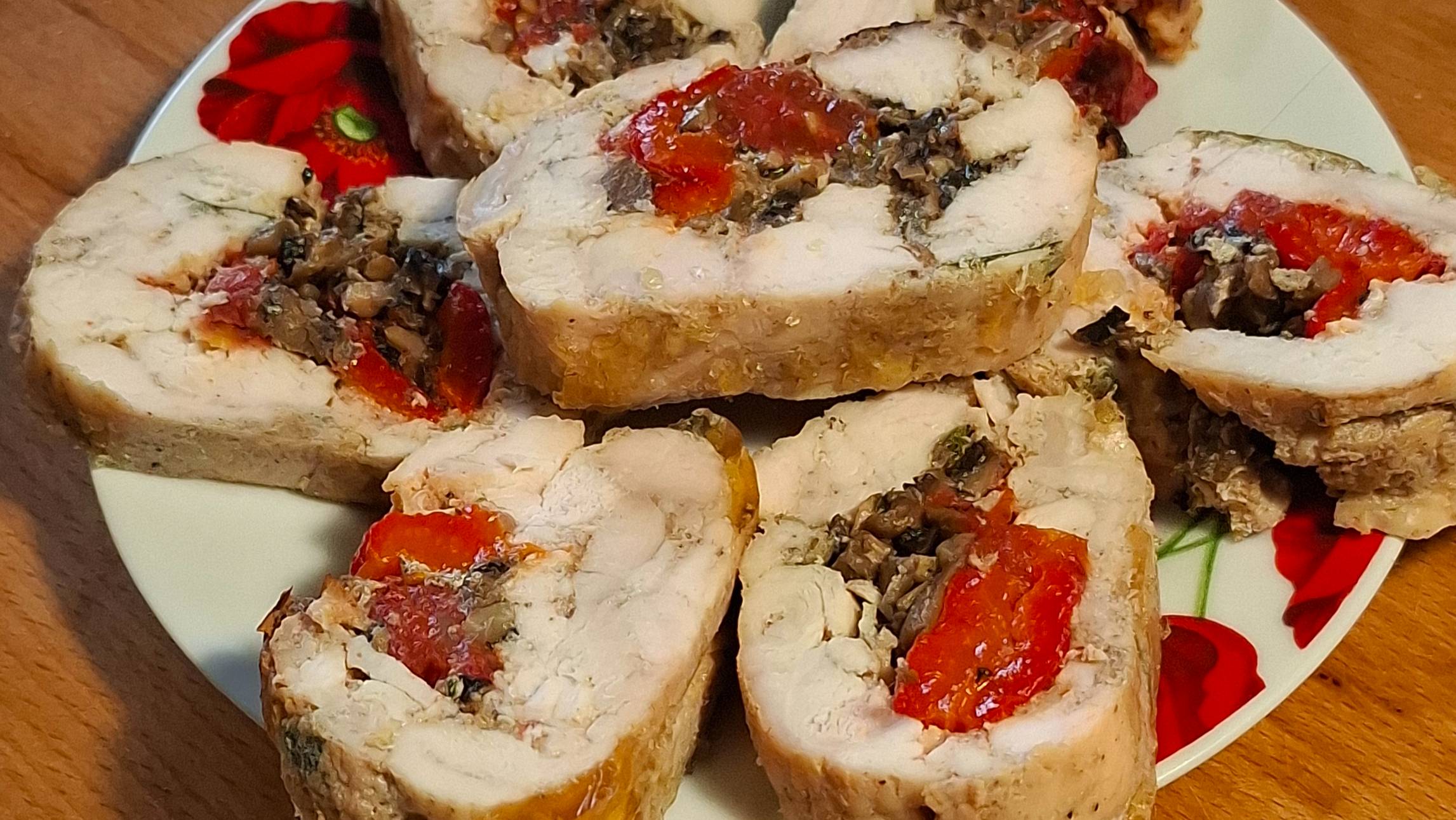 Вкусный и Красивый Сальтисон с начинкой из куриного филе в аэрогриле. Классный рецепт 😋🍗.