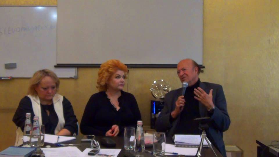 Деструктивность.