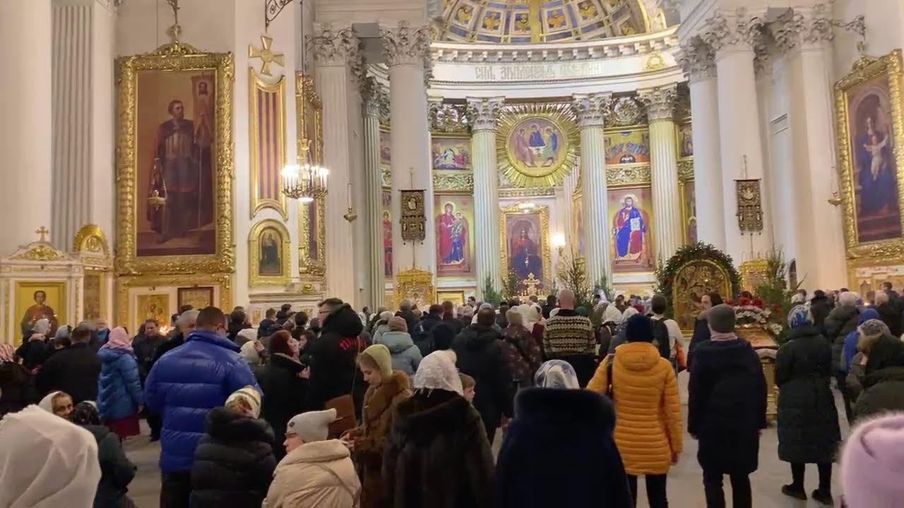 07.01.2025. НОЧНАЯ БОЖЕСТВЕННАЯ ЛИТУРГИЯСвято-Троицкий Измайловский собор Санкт-Петербурга