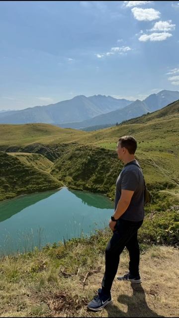 Карачаево-Черкессия. Пхия. Озеро Бездонное