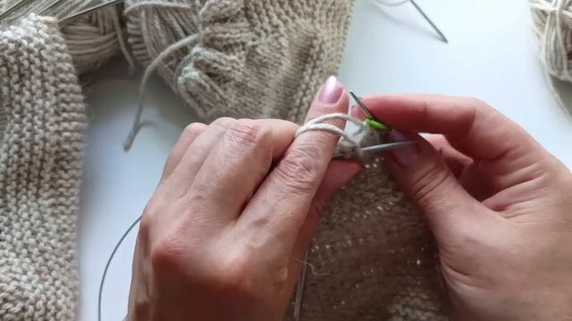 Тапочки-следочки спицами.