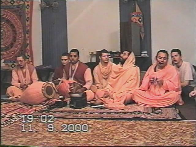 Москва 2000 - часть 20. Его Божественная Милость Шрила Бхакти Валлабха Тиртха Госвами Махараджа