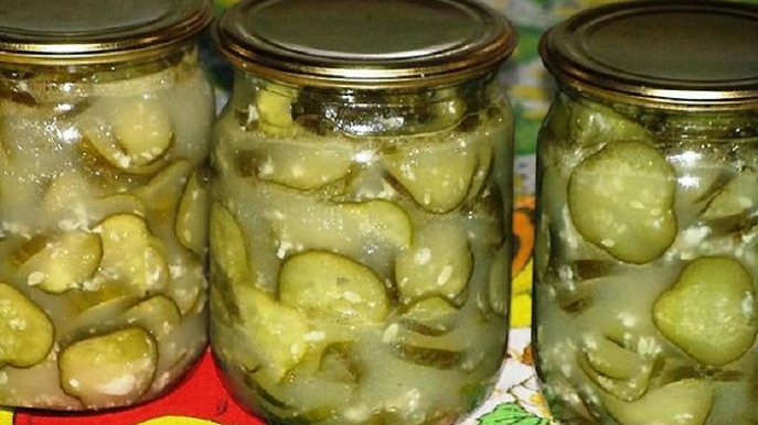 Огурцы на зиму в горчичной заливке