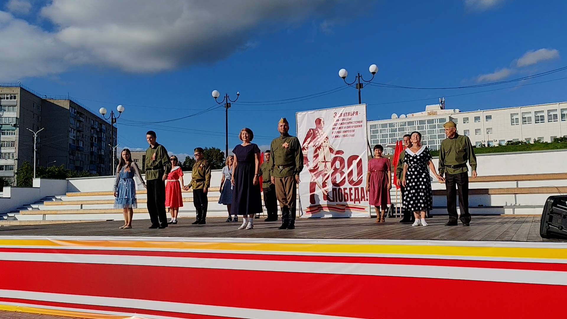 Амурский вальс, исполняет «Руэда»