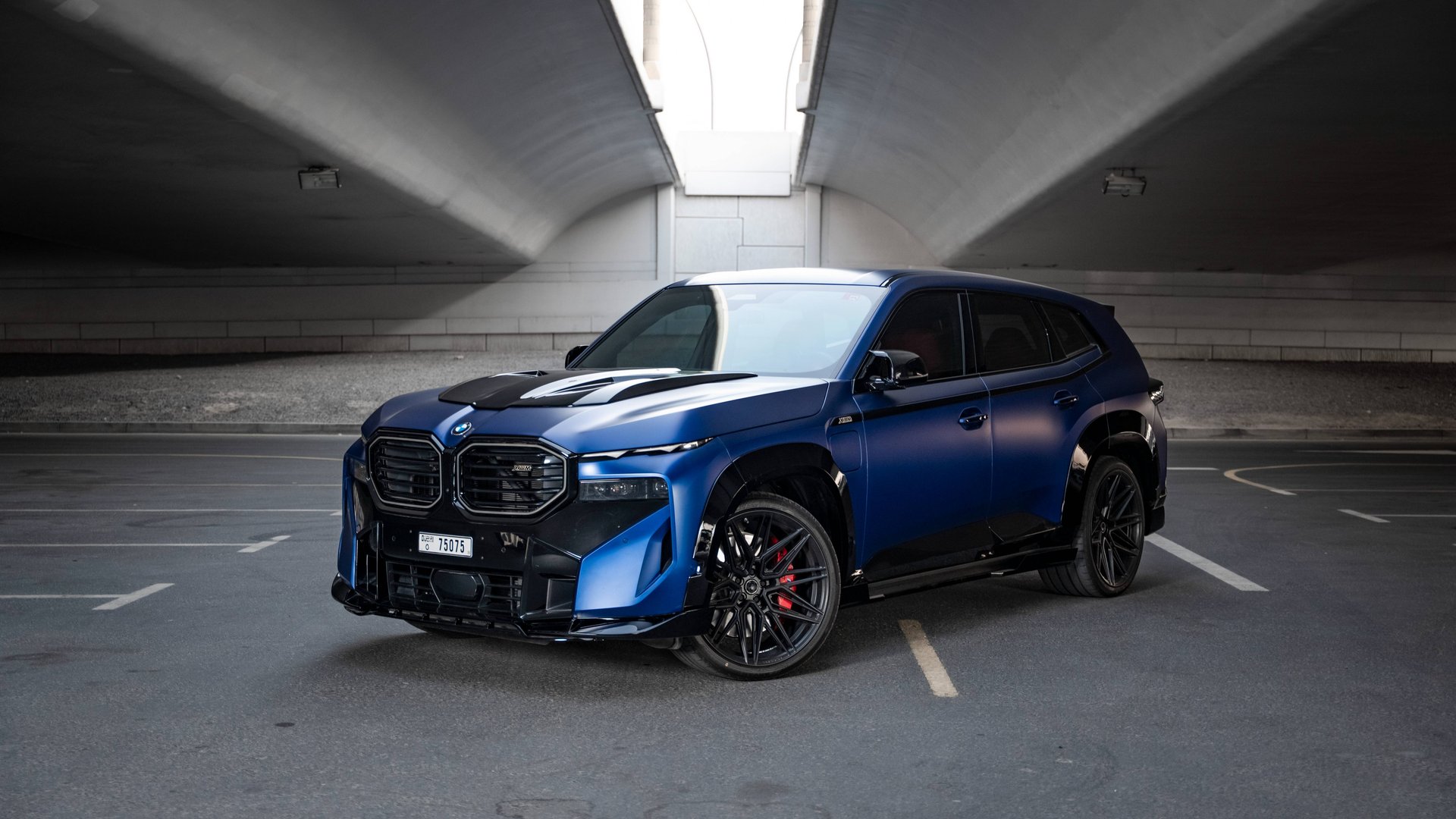 Обвес BMW XM в ОАЭ Дубай