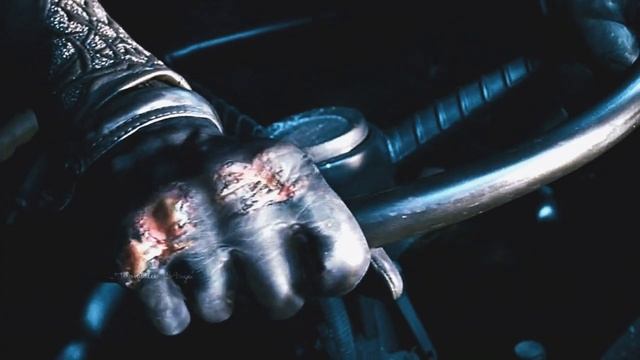 Разрывая сердце