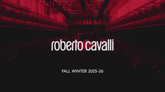 Показ коллекции Roberto Cavalli осень-зима 2025-2026