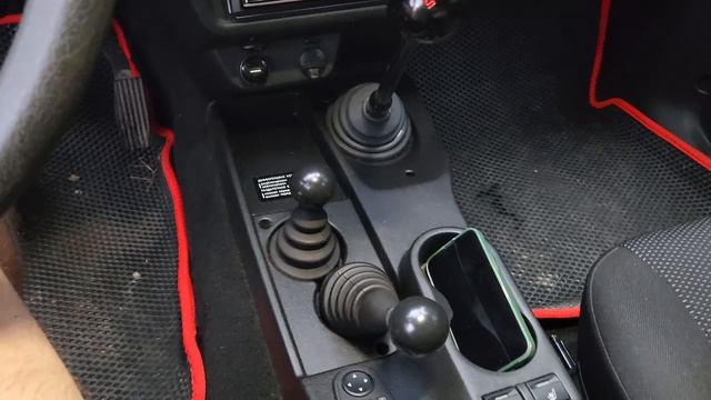 Про полный привод на Ниве и что там за рычаги