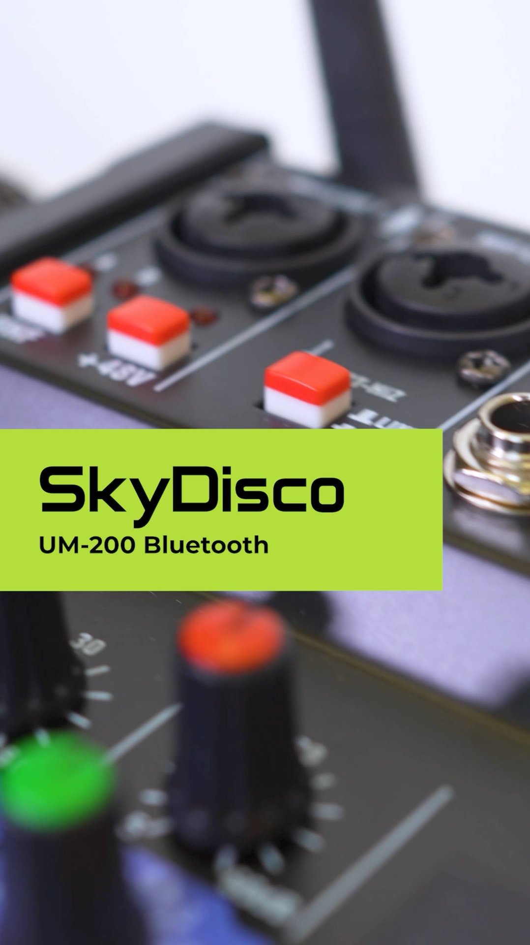 Три преимущества караоке-системы SkyDisco UM-200