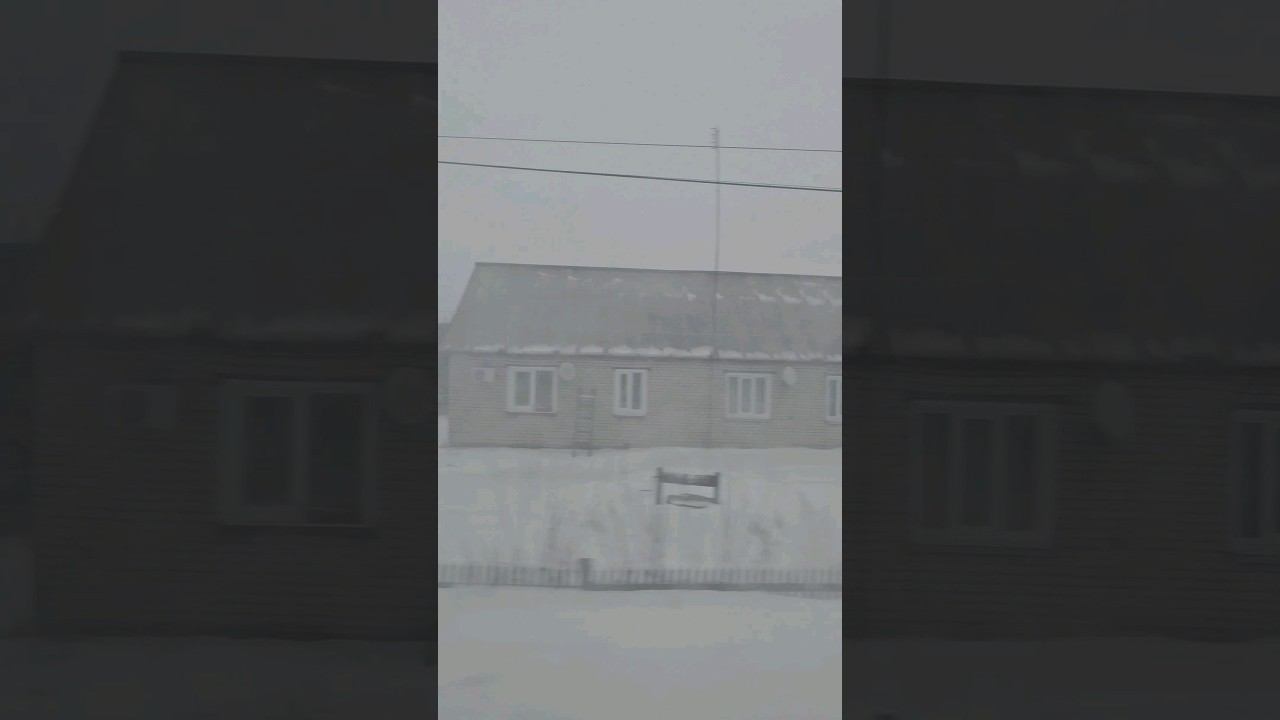 Метель из окна поезда