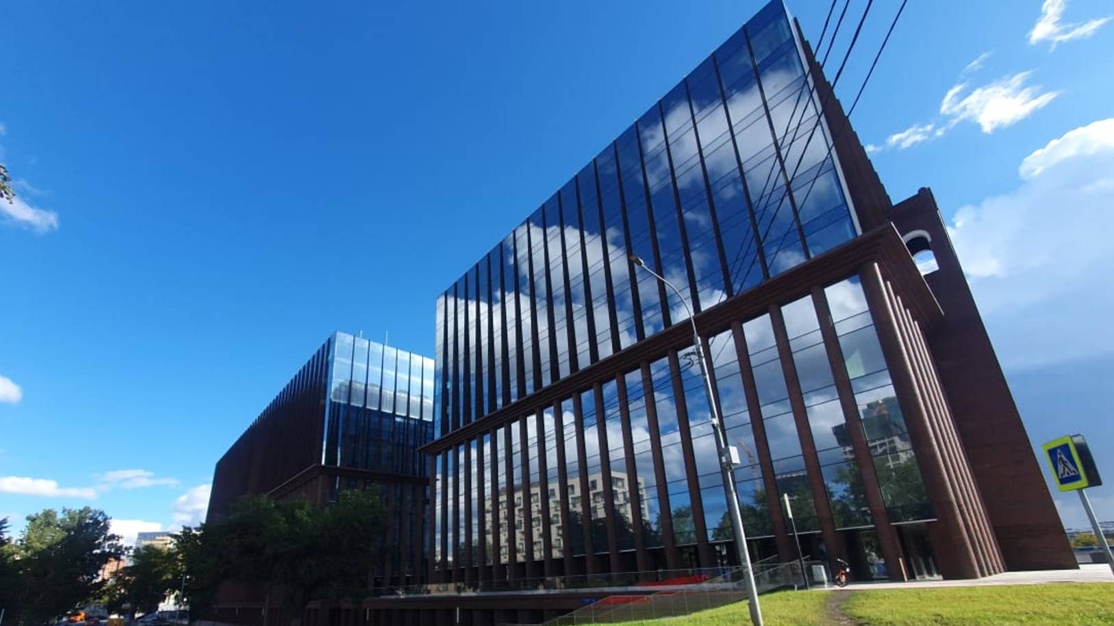 Аренда торговых помещений от 50 до 225м/Бц Taller/Жуков проезд/Москва/Коммерческая Недвижимость