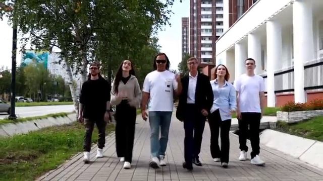 «Городу нашему – вечная слава»: известные музыканты Тынды исполнили гимн города