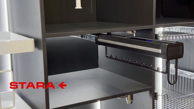 Вешалка Starax для одежды, с доводчиком