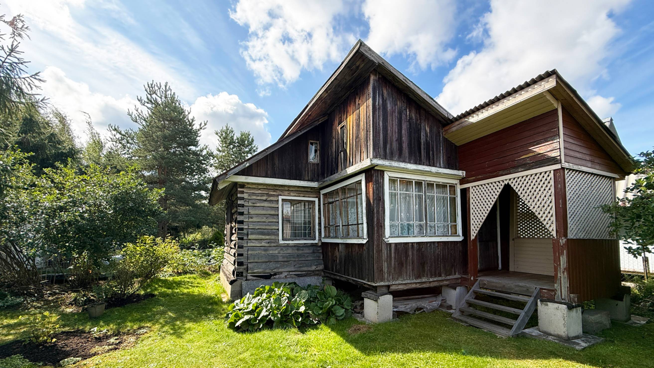 пос. Лейпясуо. Дача 28 кв.м на участке 6,2 соток у оз. Глубокое