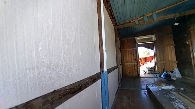 Ремонт холодной веранды утепление стен вложили пенопласт часть 7