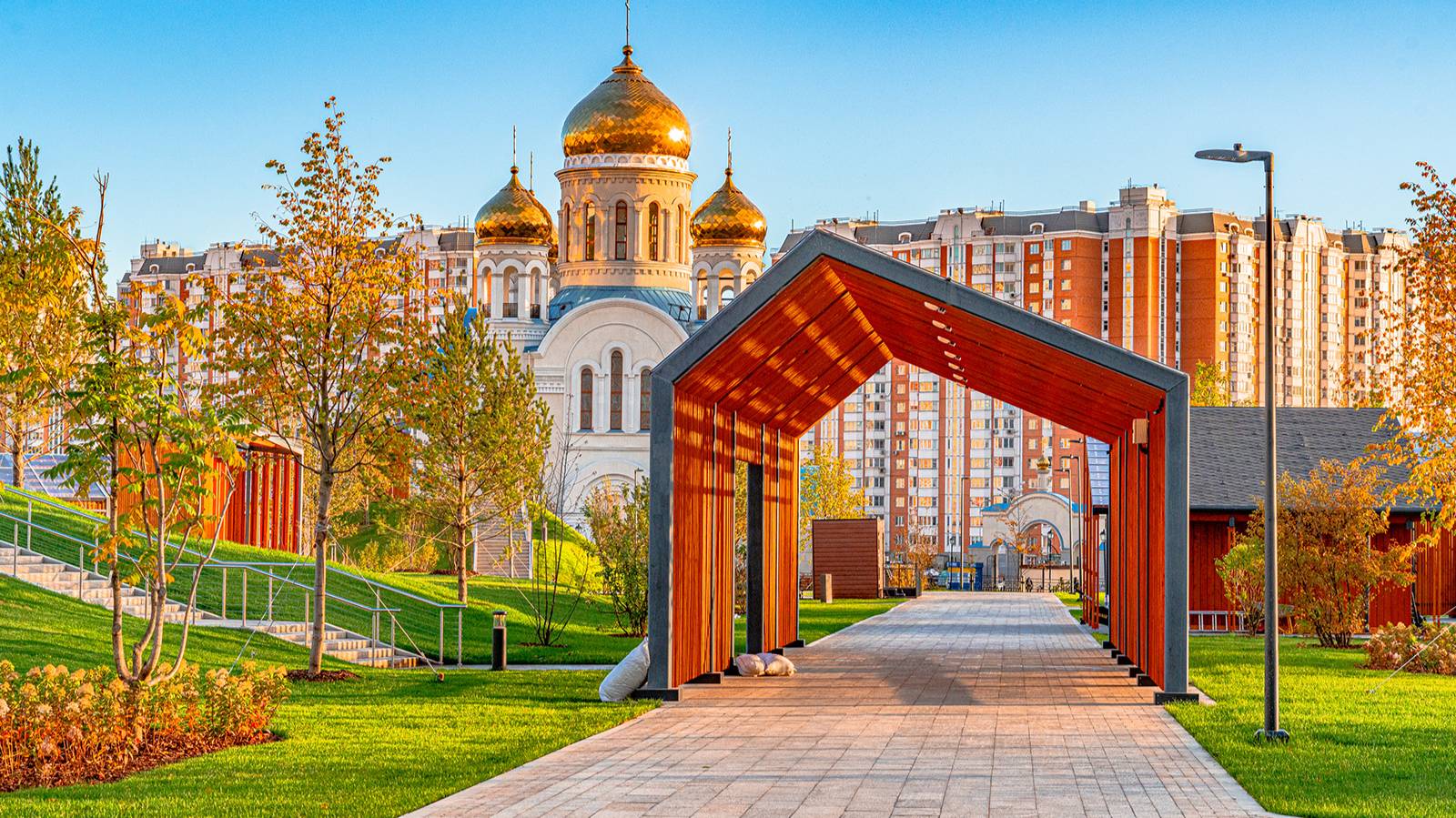 Любимой Некрасовке исполнилось 110 лет. Какая она была и какая она стала!