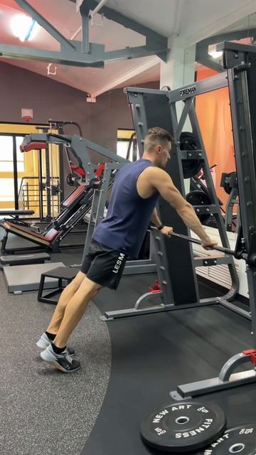 Отжимания от Смита