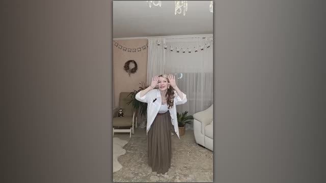 "Ай-да малышки!"