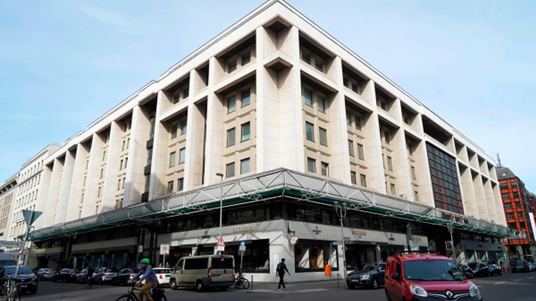 1043-й выпуск радио в ФРГ на русском от 06 09 25г. 1 Интервью Русский Дом Берлин. 2- бандеровщина