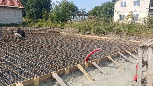 Этапы строительства дома на 109м² в г. Пионерский Калининградской области от компании Амбер Хаус