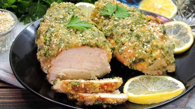Сочная грудинка. КУРИНОЕ ФИЛЕ, ЗАПЕЧЁННОЕ В ПАНИРОВКЕ