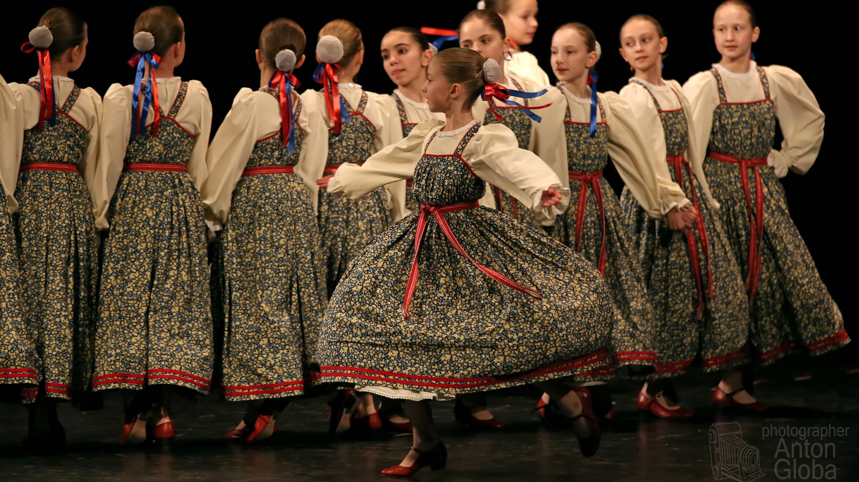 «ПЕСТРЯКОВСКИЕ ГОРЕЛКИ», ЦХТ "Школьные годы". "PESTRYAKOVSKY BURNERS", "School years".