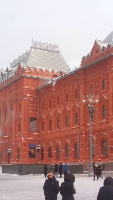 У памятника Жукову #мск #shorts_video #будни