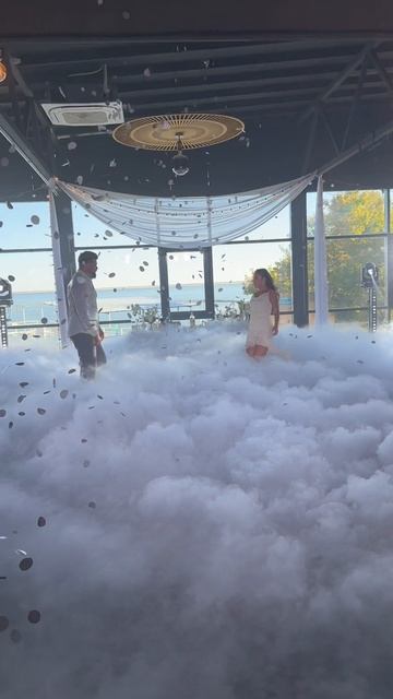 Спецэффекты на свадьбу |Тяжёлый дым + лепестки роз белые
