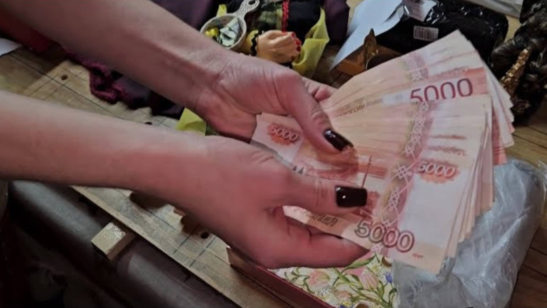 Группа Инги Хосроевой в телеграмме, для помощи СВО...ссылка под роликом..