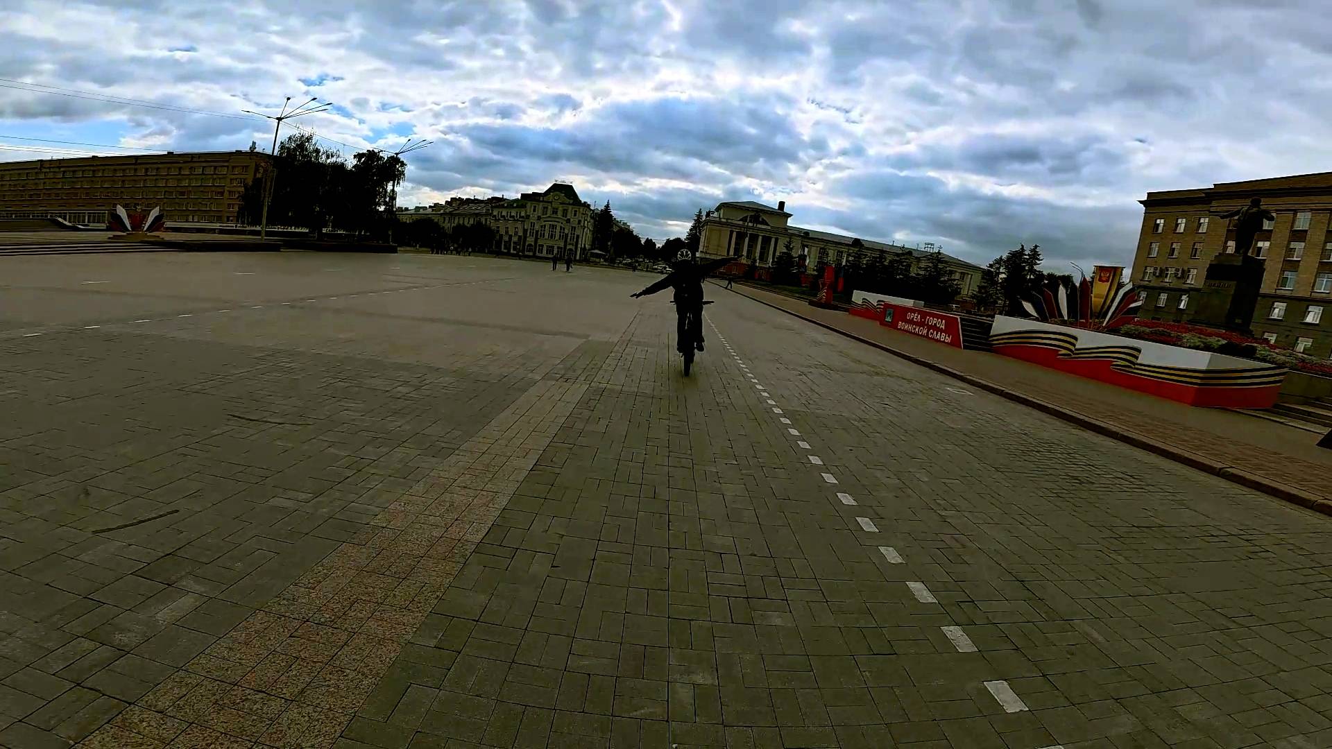 Орёл. Улицы Орла. Самокат vs велосипед. Вайлдбериз.