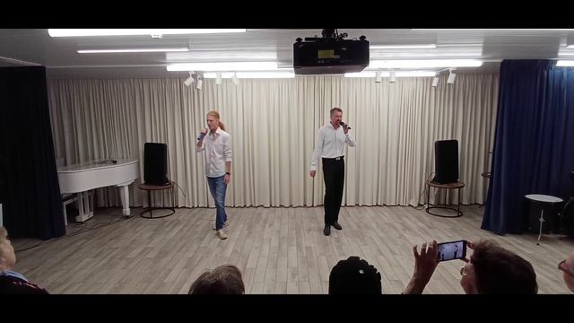 18. Москвички (Любэ)