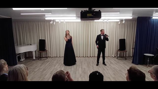 2. Город навеки единственный (Расторгуев)