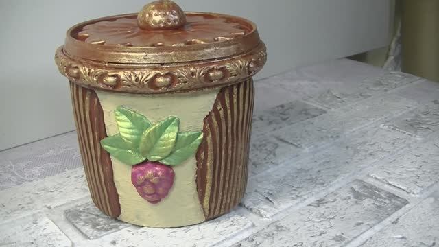 Декор пластикового ведра своими руками  Шаг за шагом.