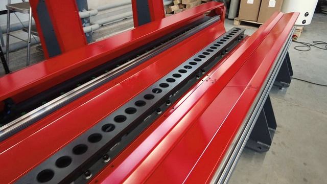 Установка для автоматической сварки и наплавки продольных и кольцевых швов МАГМА