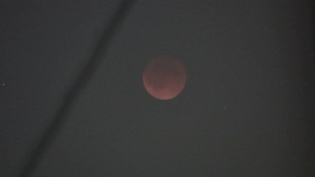 «Кровавая Луна». Полное затмение Луны над Москвой, 7 сентября 2025 года (21:13 по мск)