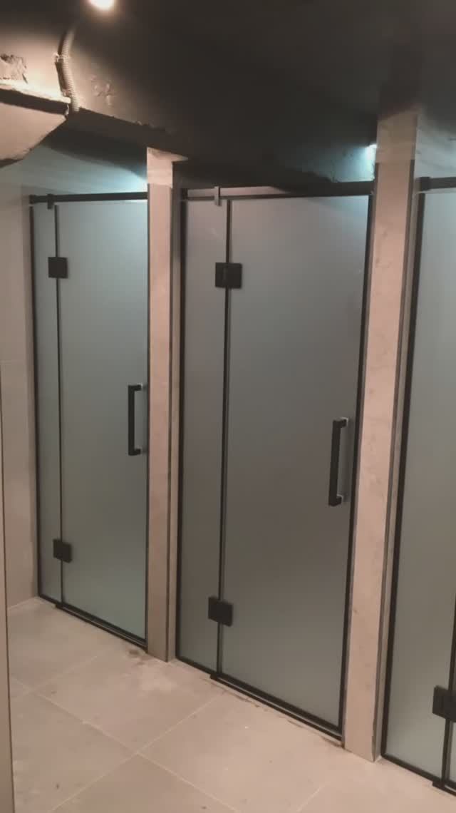 душевые перегородки «РМК Уралец Арена»