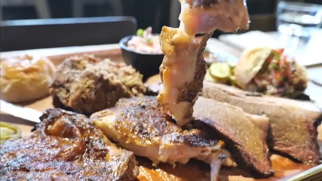 Знаменитые техасские барбекю-рестораны в Корее.  Техасское барбекю.