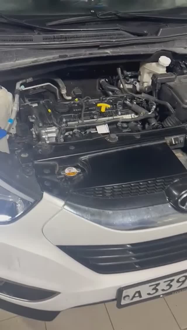 Работа нового двигателя G4NA 2.0L Hyundai ix35 (2015)