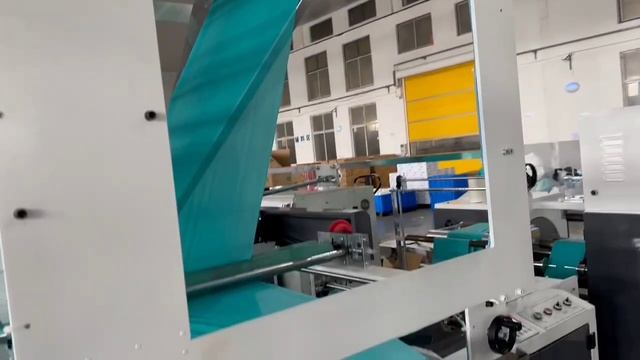 Оборудование для производства мусорных мешков из толстых пленок GBDR-1100 (видео от производителя)