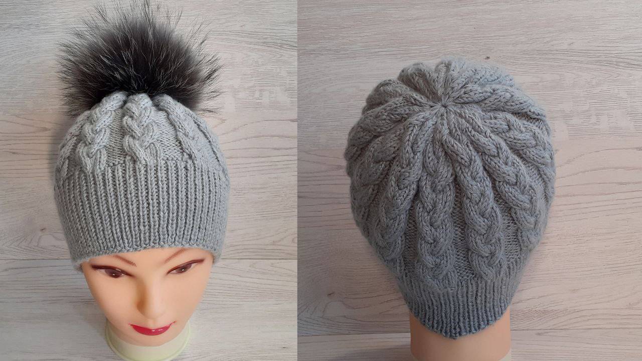 ШАПКА СПИЦАМИ ОБЪЕМНАЯ С КОСАМИ с АККУРАТНОЙ макушкой и с КЛАССИЧЕСКИМ наборным краем без отворота.