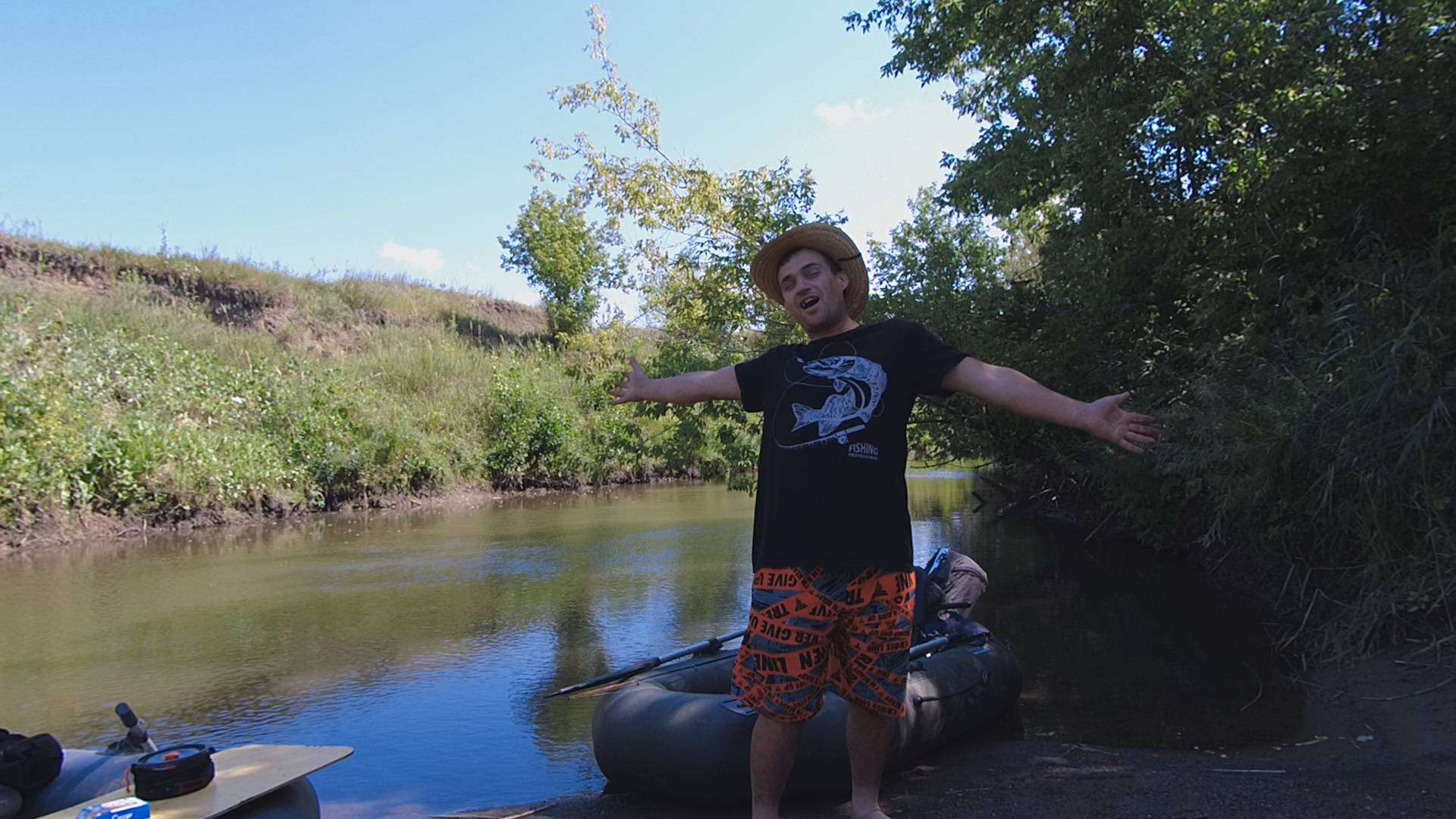 Александр Шестаков - Река несёт (песни о рыбалке)