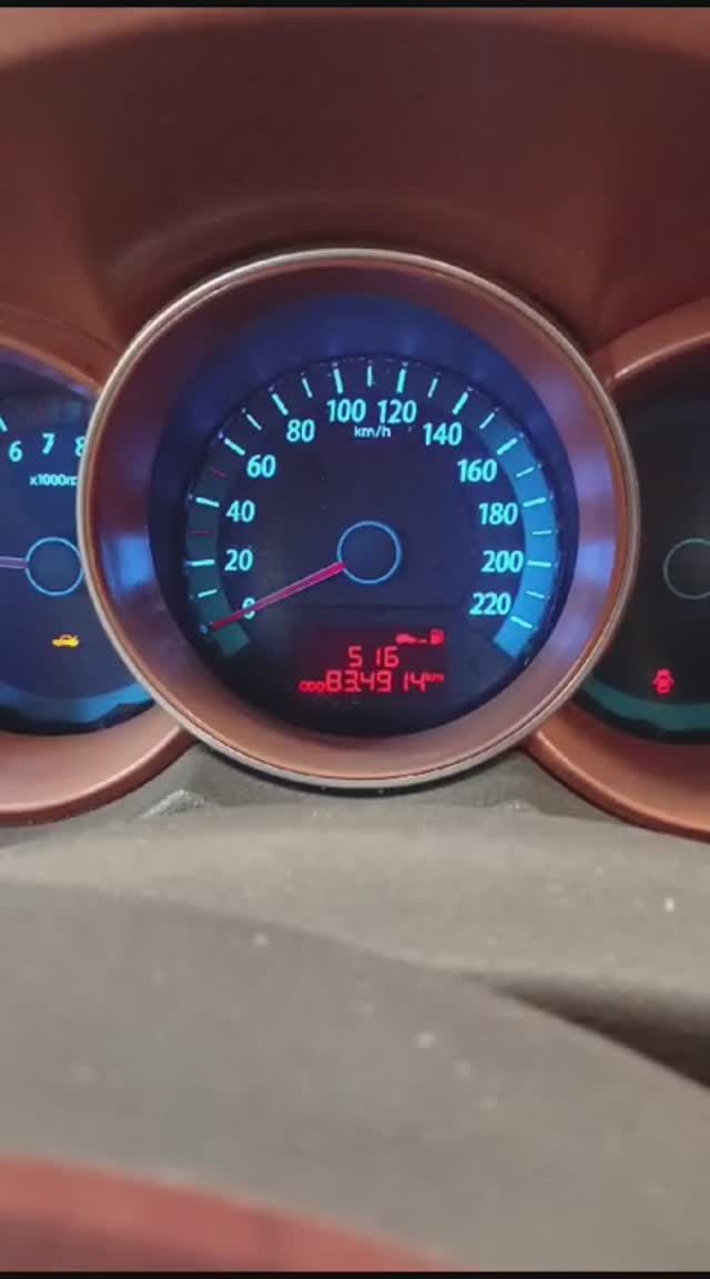 Работа нашего двигателя G4FA 1.4L после 835 тыс.км. на родном моторе!